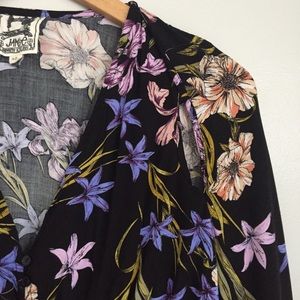 Jaase | Tops | Jaase Floral Boho Long Sleeve Top Size Xs | Poshmark
